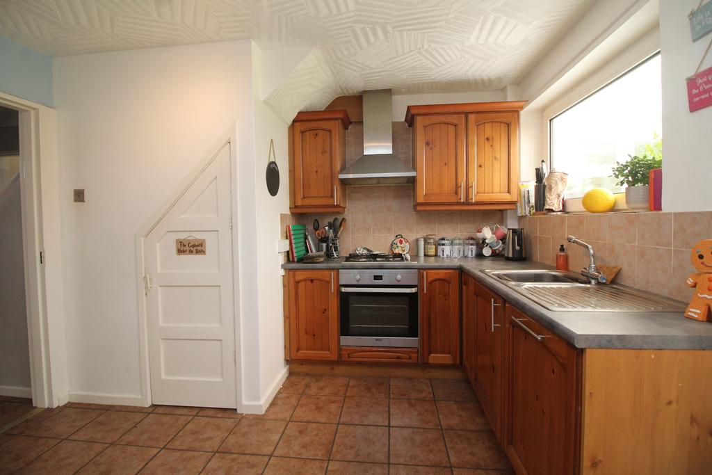 Springfields, Eastrea, PE7 3 bed house - £210,000