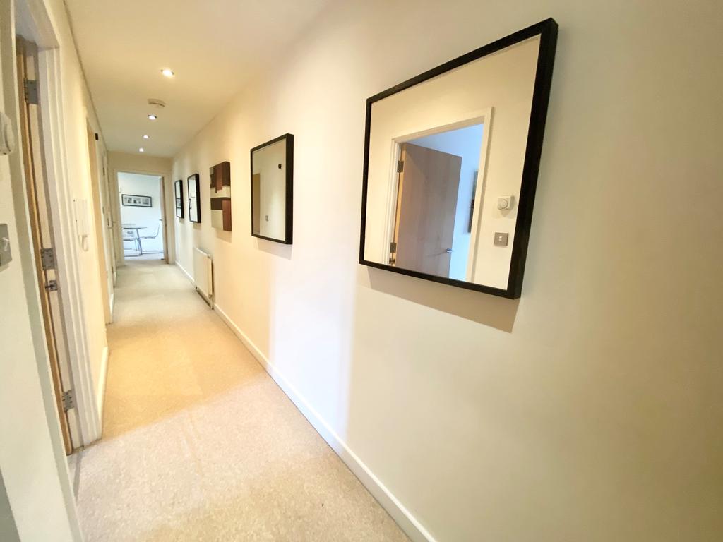 Bellmaker Court, E3 2 bed flat - £1,500 pcm (£346 pw)