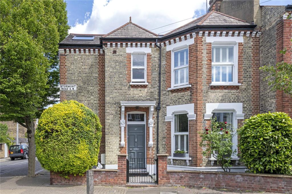 Stormont Road, SW11 4 bed end of terrace house - £1,395,000