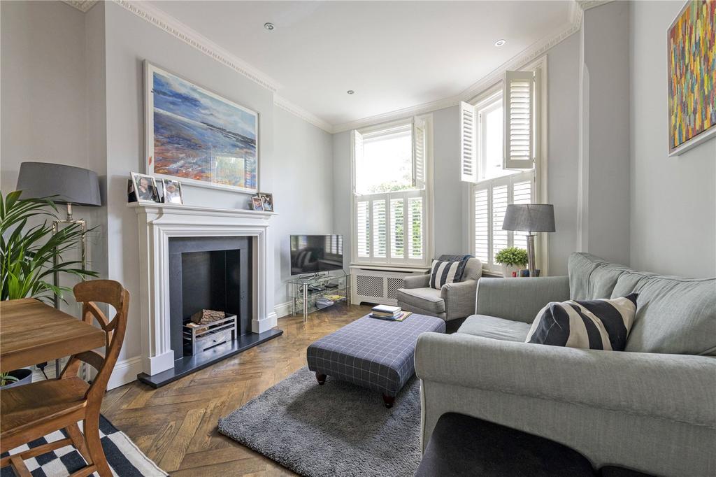 Stormont Road, SW11 4 bed end of terrace house - £1,395,000