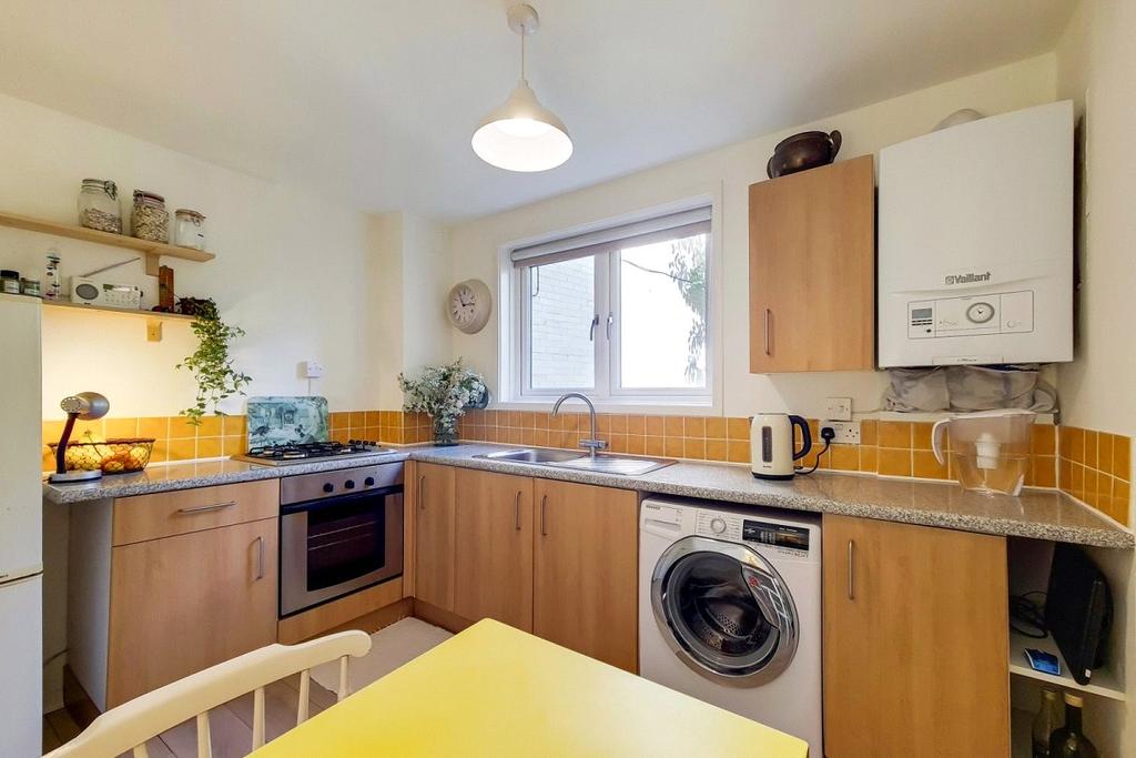 Hilldrop Crescent, London, N7 1 bed apartment - £350,000