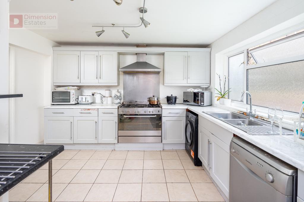 Brooke Road, Upper Clapton, Hackney... 3 bed terraced house - £975,000