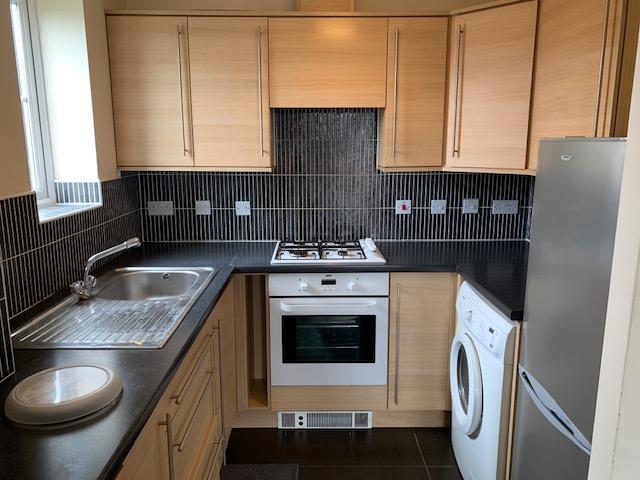Signet Square, Coventry, CV2 2 bed flat - £775 pcm (£179 pw)