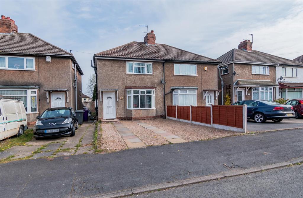 Ringwood Road, Bushbury... 3 bed semi-detached house - £157,500
