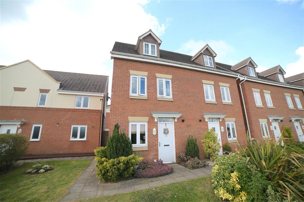 Station Road, Donnington, Telford, TF2 4 bed semi-detached house - £210,000