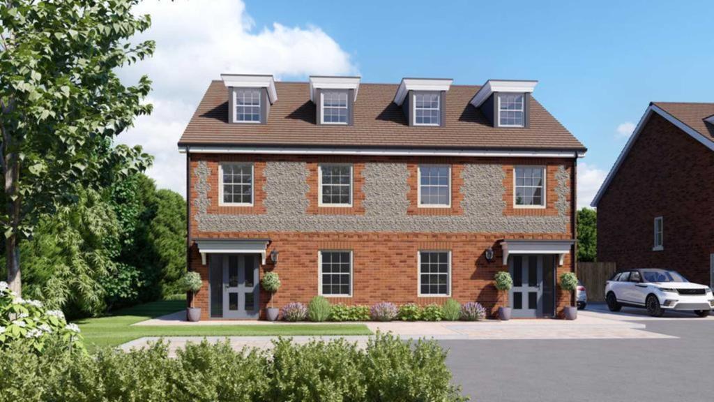 8 Saxeway Drive, Chartridge 4 bed house - £650,000