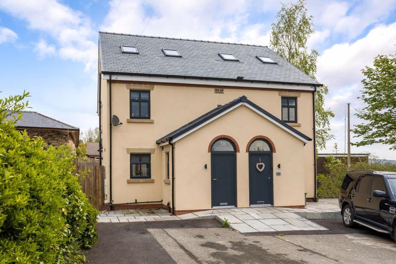 Haigh Road, Aspull, WN2 1YA 3 bed semi-detached house - £950 pcm (£219 pw)