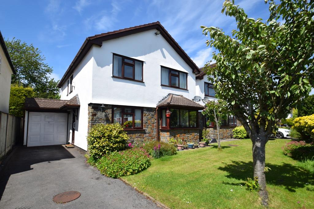 Oaktree Cottage, Heol Gam, Bridgend... 3 bed detached house - £315,000