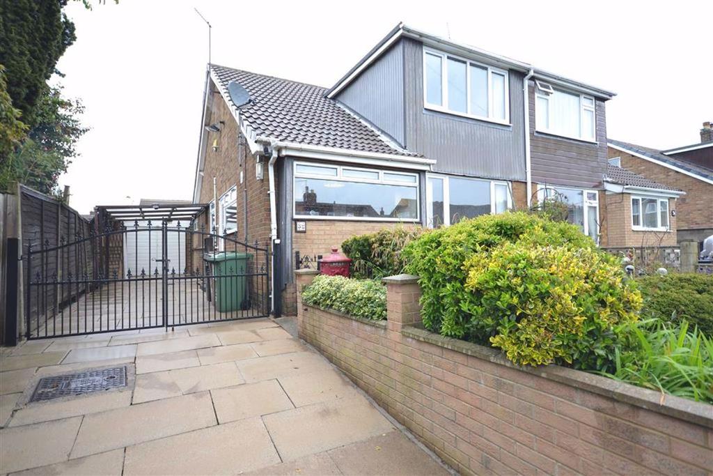 Westway, Garforth, Leeds, LS25 3 bed semi-detached house - £210,000