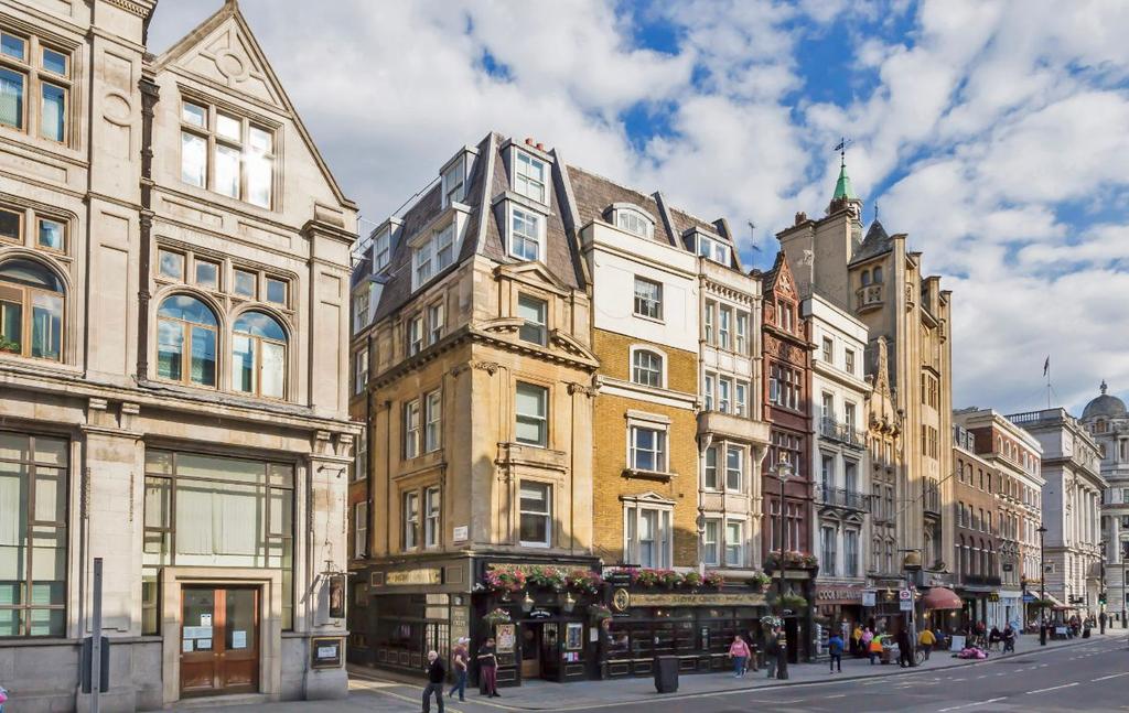 Whitehall, SW1A 2 bed apartment - £4,312 pcm (£995 pw)