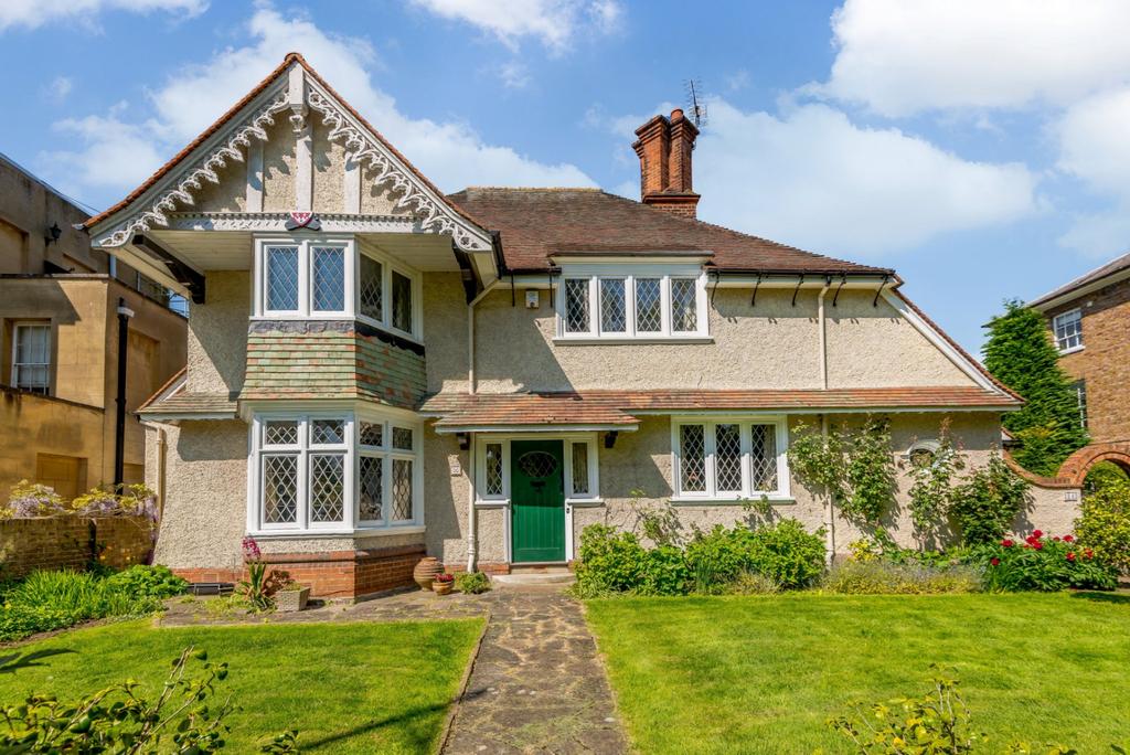 Kings Road, Windsor, Berkshire 4 bed detached house - £1,975,000
