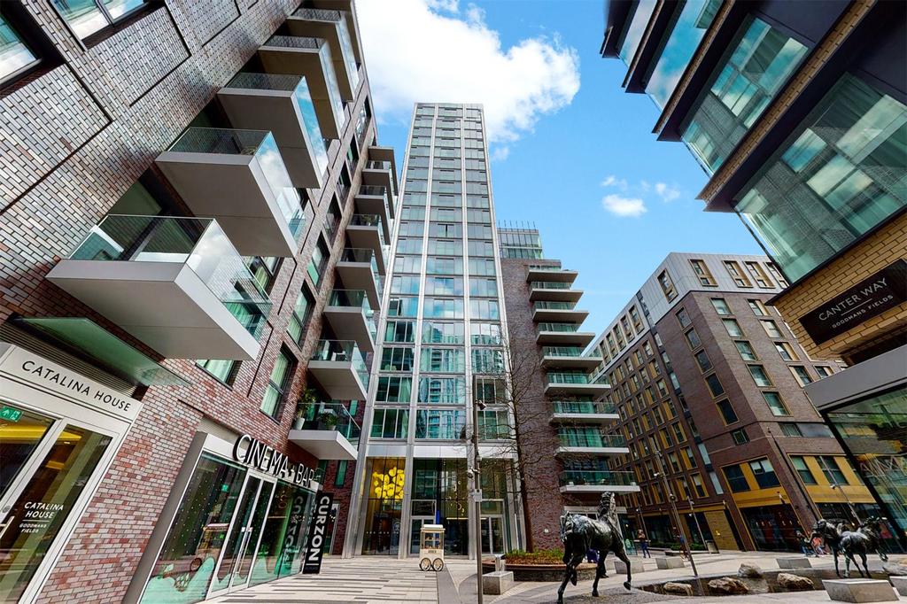 Piazza Walk, Aldgate, E1 1 bed apartment for sale - £880,000