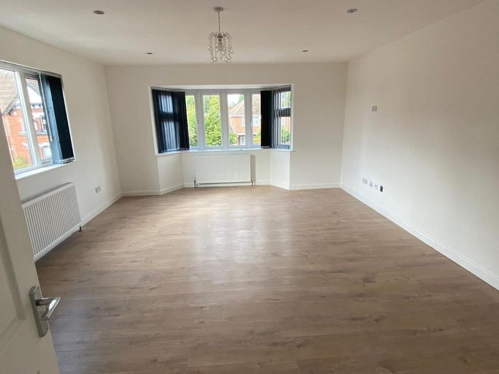 Flat, Manor Court Chambers, Manor Court Road, Nuneaton 1 bed apartment ...