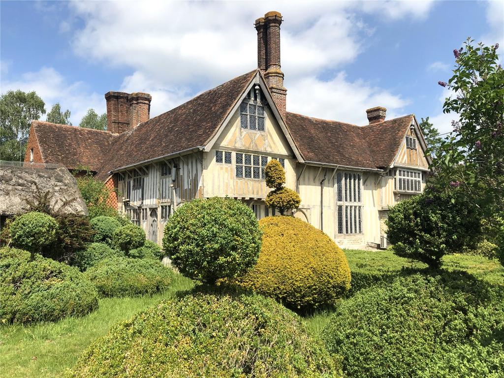 East Street, Hunton, Maidstone, Kent... 7 bed detached house - £1,350,000