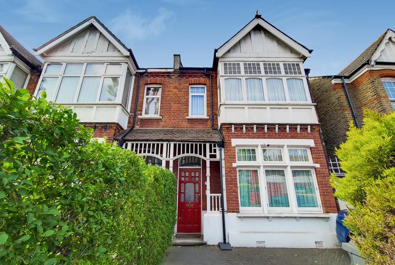 Little Ealing Lane, Ealing, London, W5 1 bed flat - £435,000