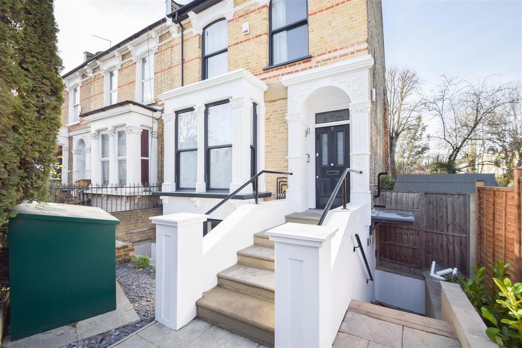 Brownswood Road, N4 2 bed flat - £2,167 pcm (£500 pw)