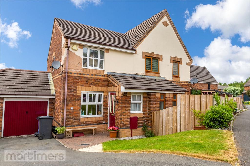 Tunstall Drive, Accrington, BB5 2 bed semi-detached house - £130,000