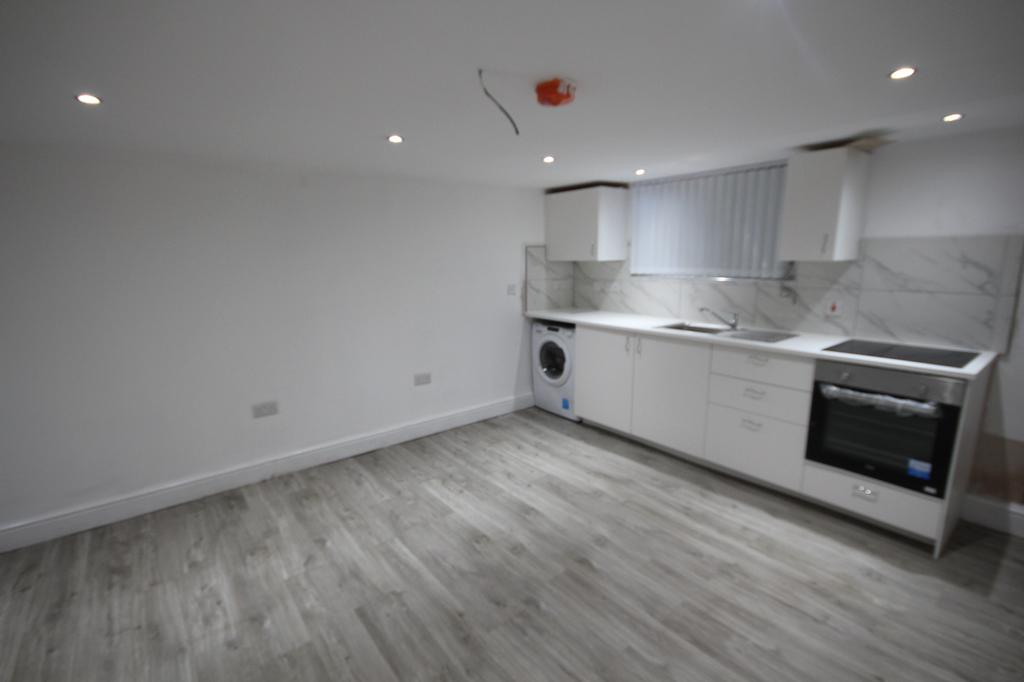 Nice View, Leeds, West Yorkshire, LS8 Studio - £475 pcm (£110 pw)
