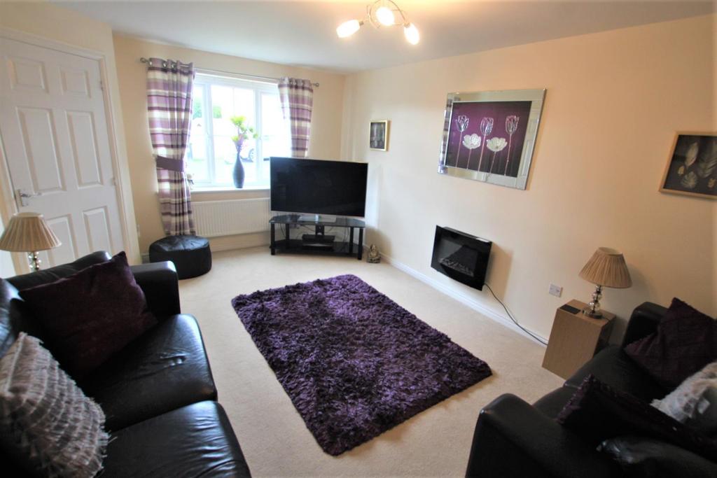 Hazelbank, Coundon Gate, Bishop Auckland 4 bed detached house - £210,000