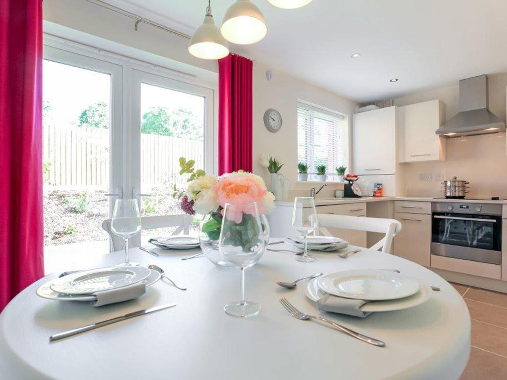 Plot 344, The Alnwick at Persimmon @... 2 bed end of terrace house - £ ...