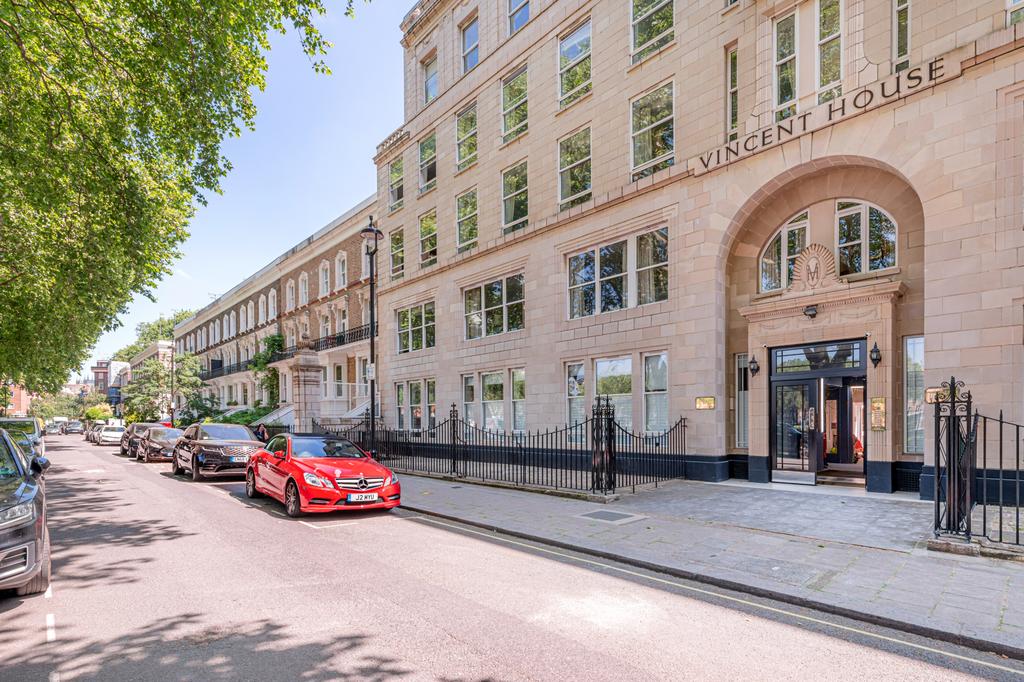 Vincent Square, Westminster, London... 2 bed apartment - £900,000
