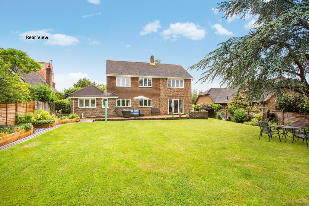 Mark Cross, Crowborough 4 bed detached house - £835,000