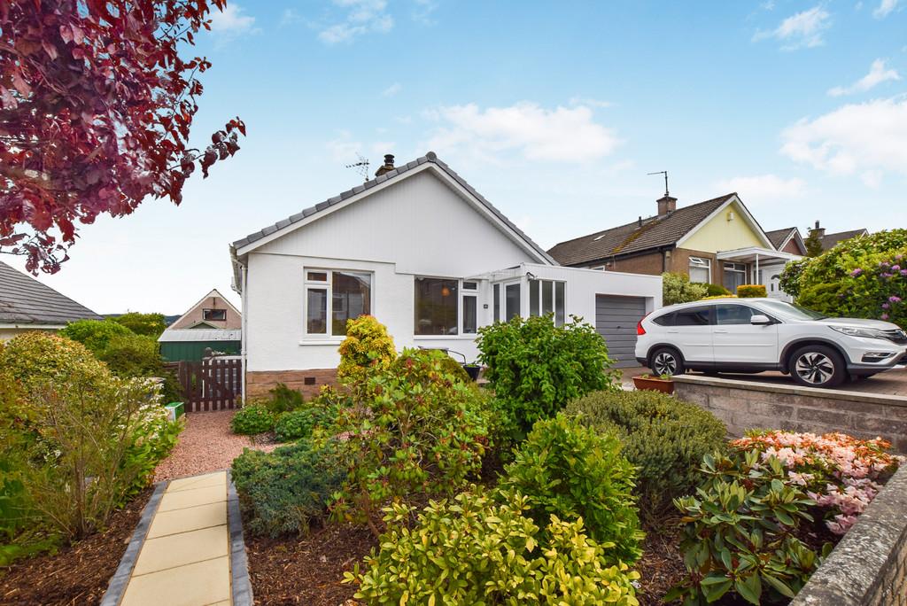 Muirfield, Perth 3 bed detached bungalow - £250,000