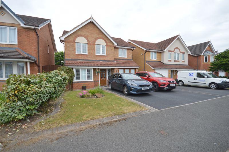 Kingsbury Road, Widnes 4 bed detached house - £325,000