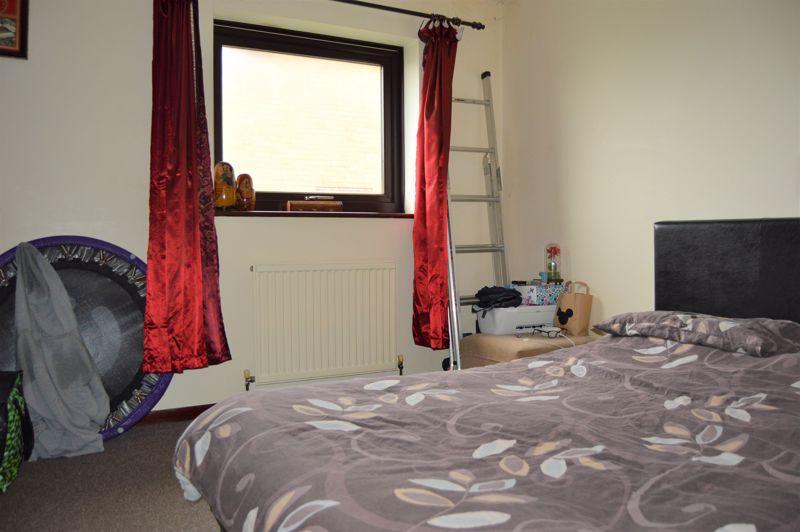 Alvington Manor View, Newport 2 bed semi-detached house - £140,000