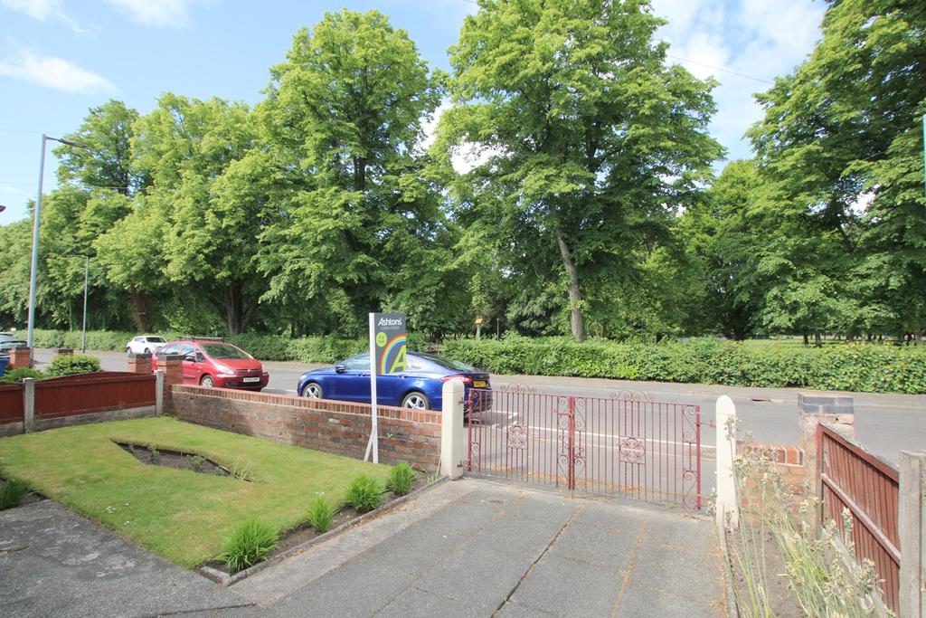 Hallfields Road Warrington Wa2 3 Bed Semi Detached House £200 000