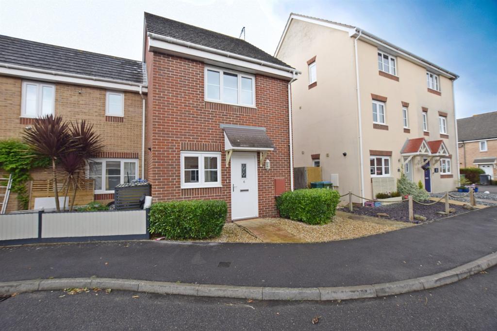 Stammer Road, Wick, Littlehampton, BN17 2 bed terraced house - £1,300 ...