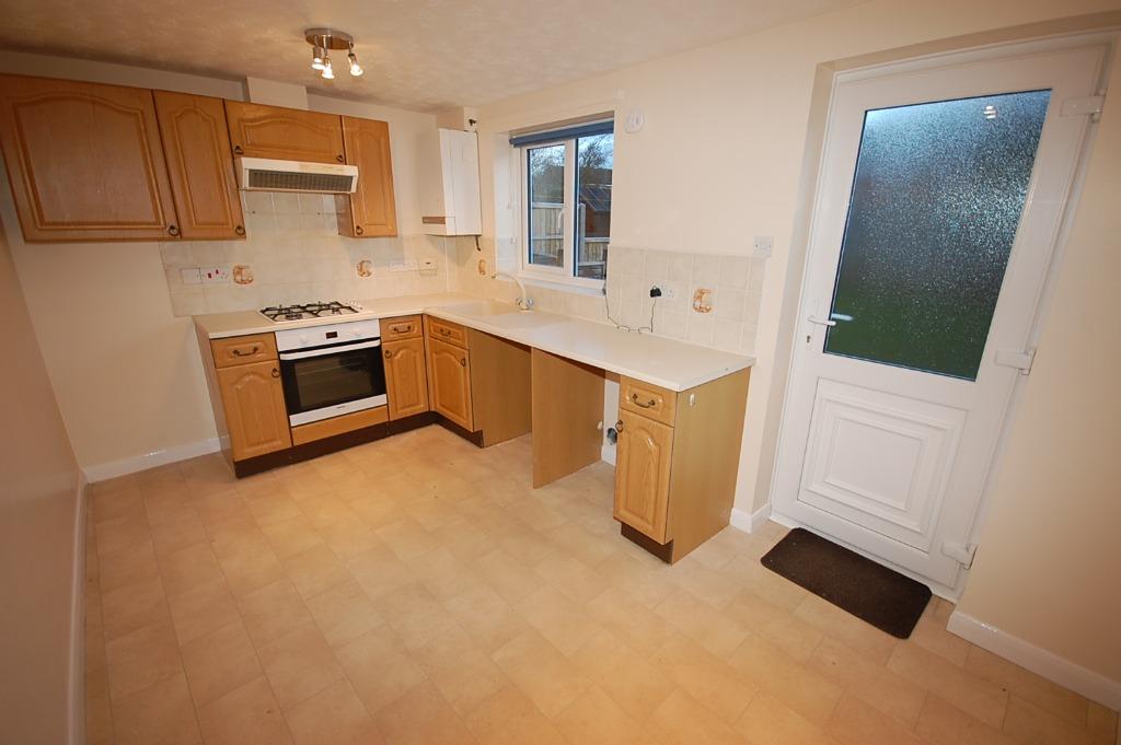 Falcon Way, Sleaford, NG34 3 bed semi-detached house - £650 pcm (£150 pw)