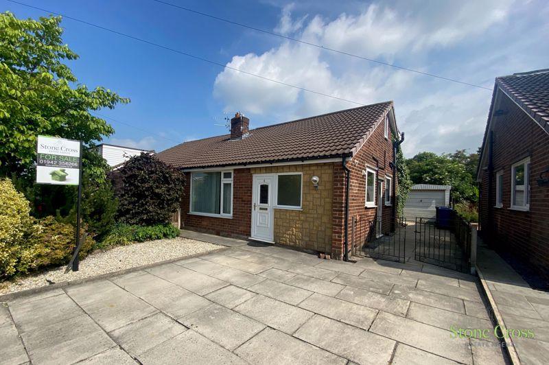 Broughton Avenue, Lowton, Warrington... 3 bed semi-detached bungalow ...