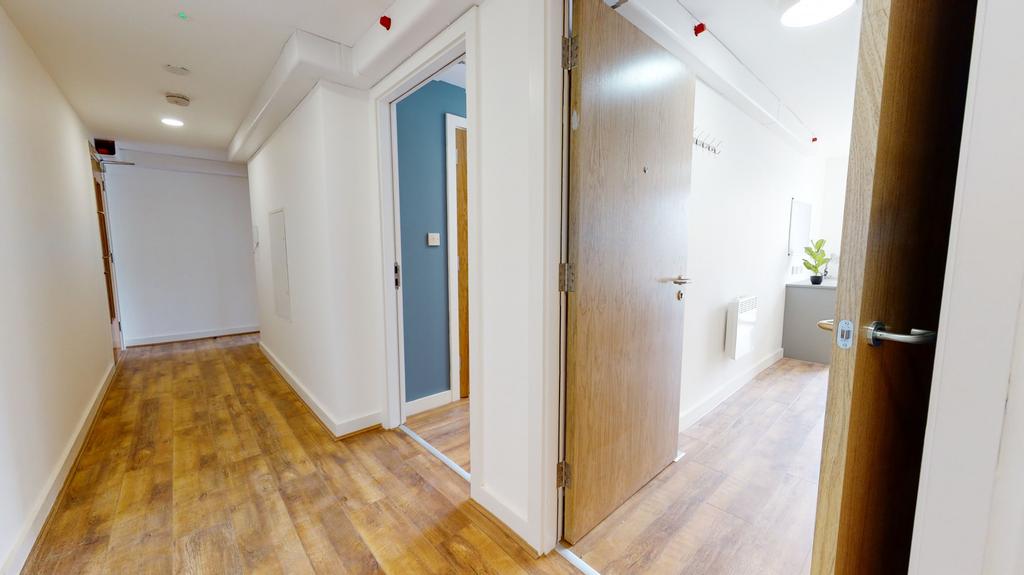 Ensuite, 5 Bed Flat Share, The Exchange, 16 Hotham Street, Liverpool ...