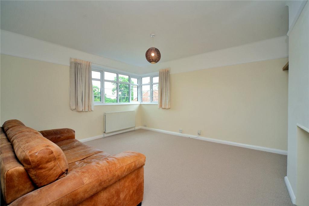 Benhill Wood Road, Sutton, SM1 2 bed apartment - £287,500