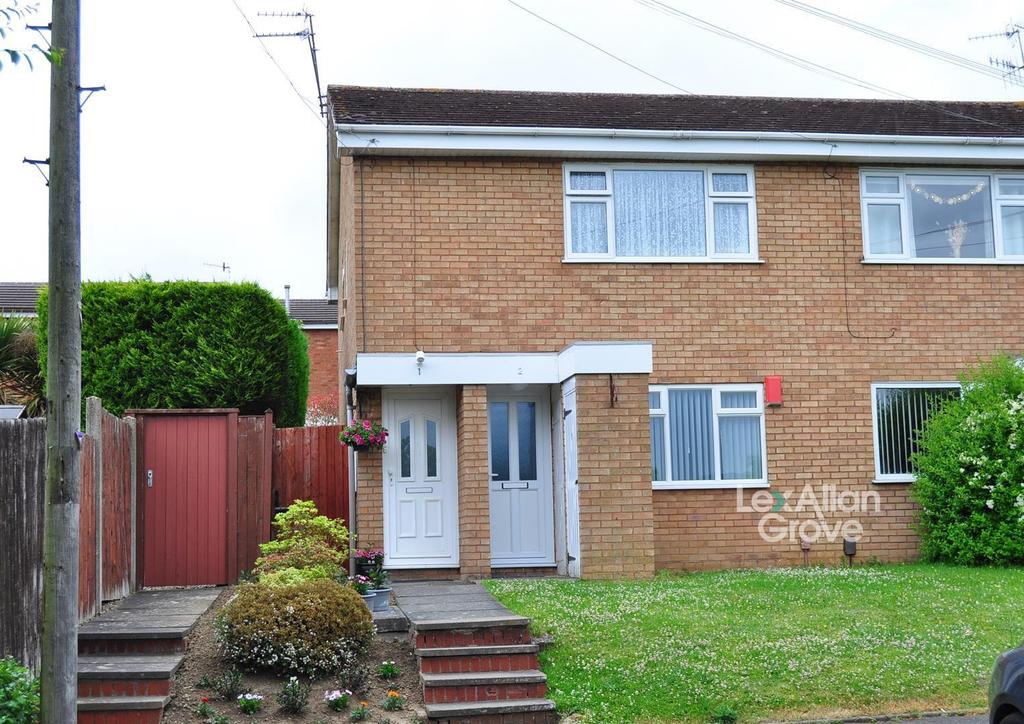 Sandals Rise, Halesowen 1 bed flat - £100,000