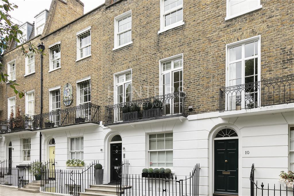 Trevor Square, London, SW7 5 bed terraced house - £9,100 pcm (£2,100 pw)