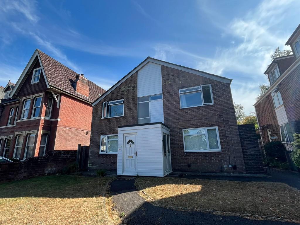 Brookvale Road, Southampton 2 bed flat - £1,300 pcm (£300 pw)