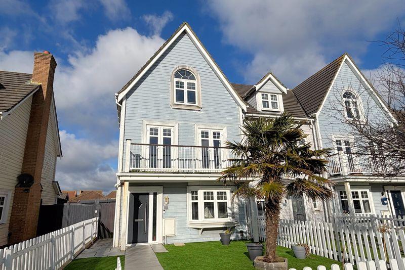 David Newberry Drive... 4 bed townhouse - £450,000