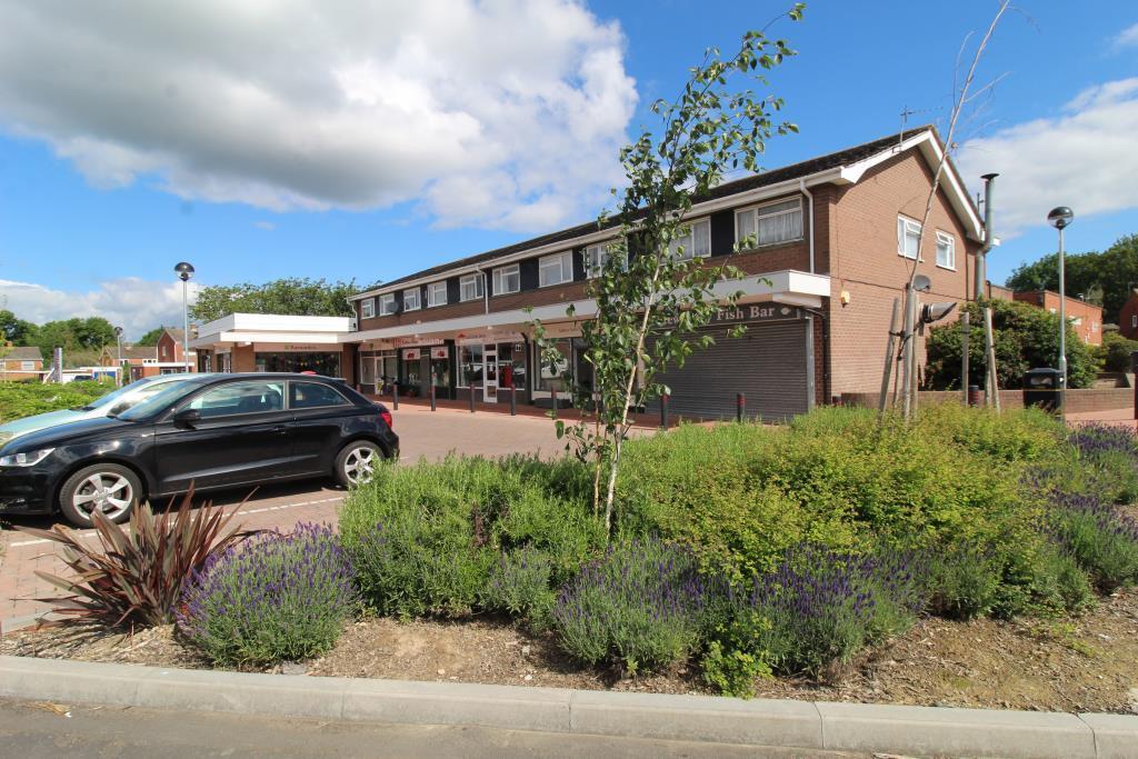 Flat 1, Sutton Farm Shopping... 3 bed flat - £100,000