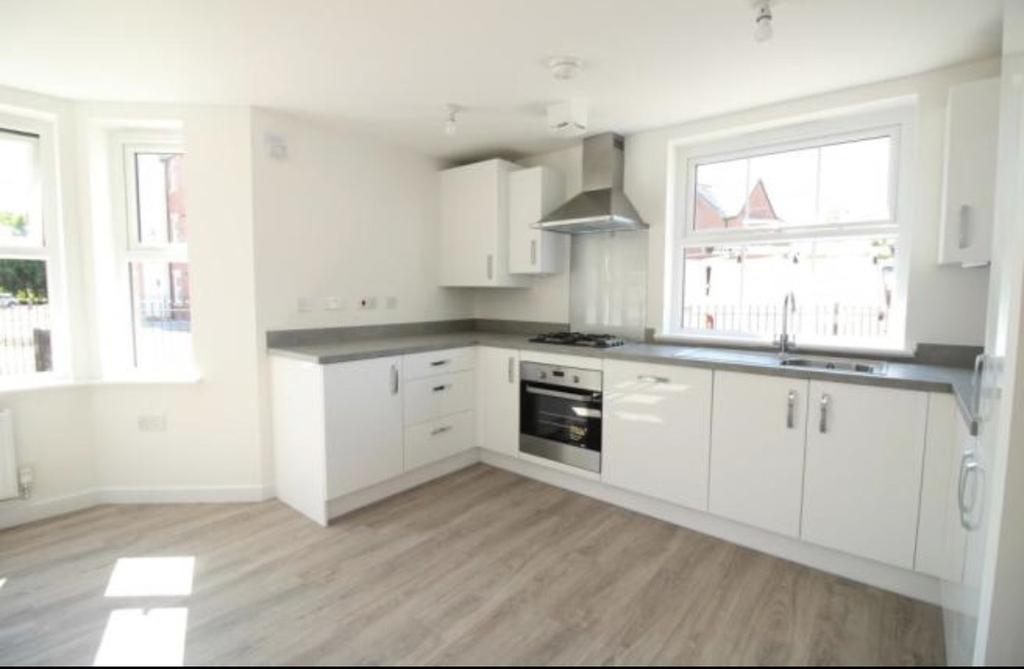 Foley Street North, Liverpool, L4 1 bed flat - £550 pcm (£127 pw)
