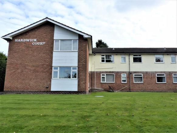 Hardwick Court, Streetly B74 2 bed flat - £725 pcm (£167 pw)