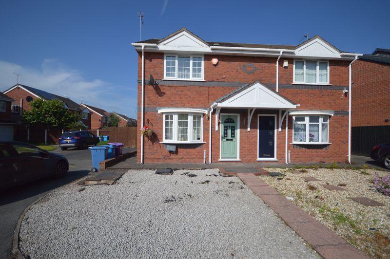 Calderwood Park, Netherley, Liverpool 3 bed semi-detached house - £170,000