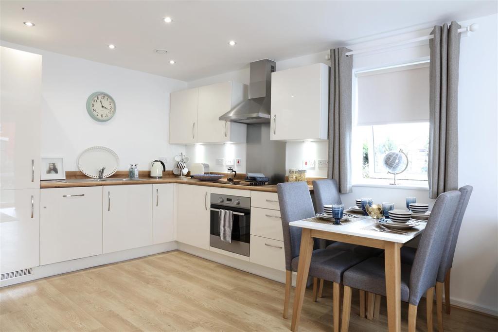 Petal Court, Worsley, Manchester 2 bed apartment - £725 pcm (£167 pw)