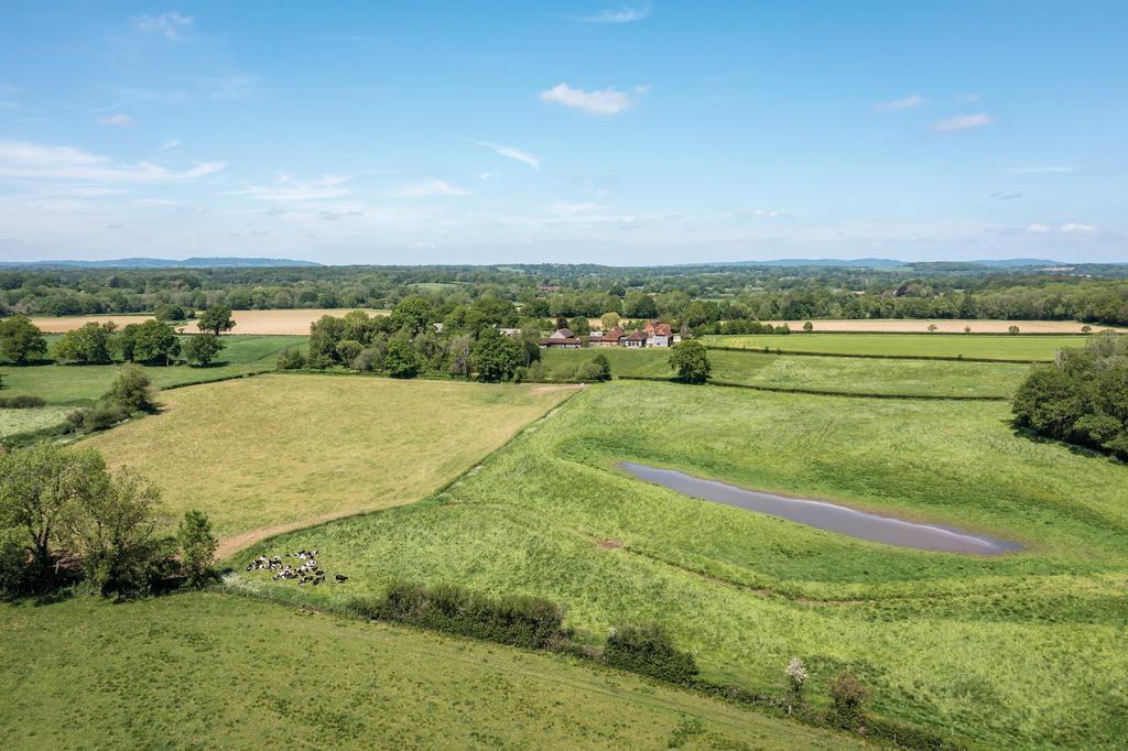 Hope Farm, The Haven, Billingshurst, RH14 Farm for sale - £8,500,000