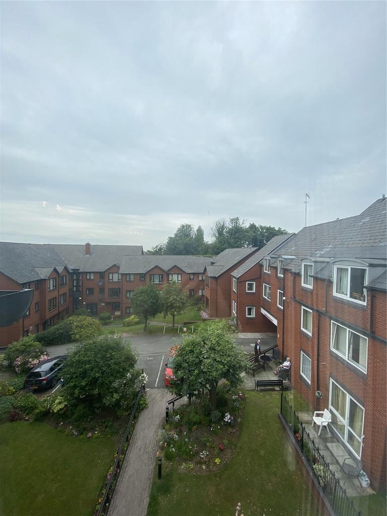 Homedee House, Garden Lane, Chester... 1 bed apartment - £595 pcm (£137 pw)
