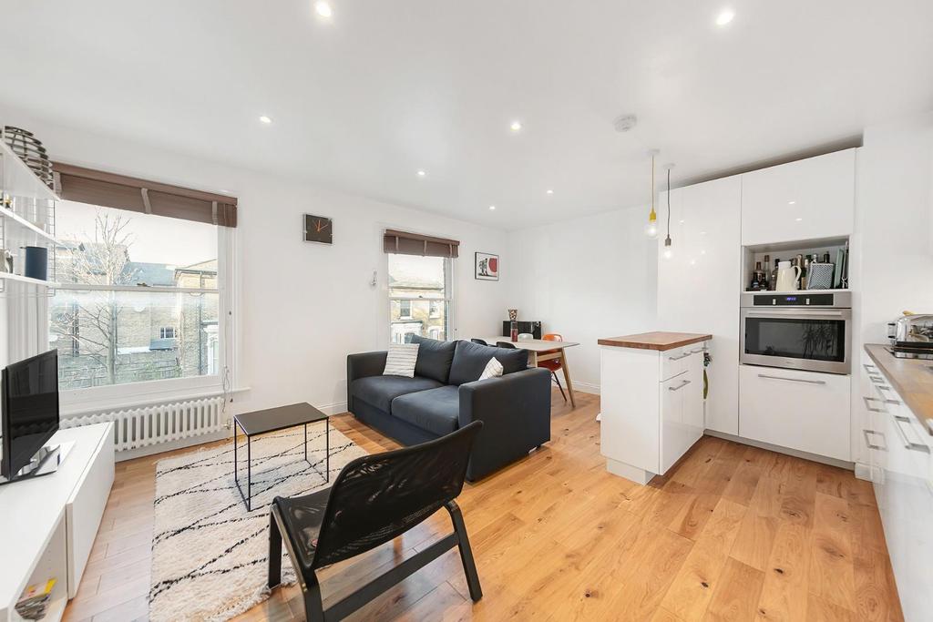 Kellett Road, SW2 2 bed flat - £500,000