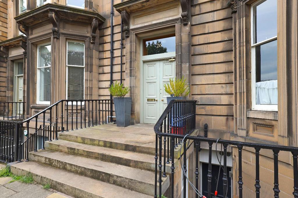 26 (Flat 8) Drumsheugh Gardens, West End 1 bed flat - £440,000
