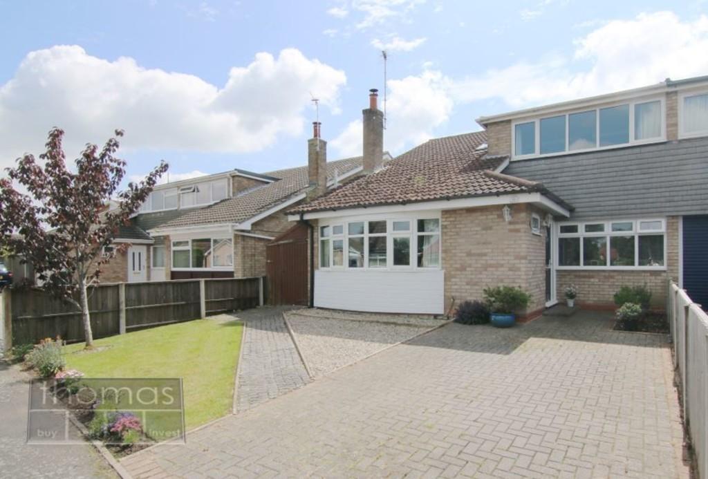 Ringway, Waverton, Chester, CH3 3 bed semi-detached house - £355,000