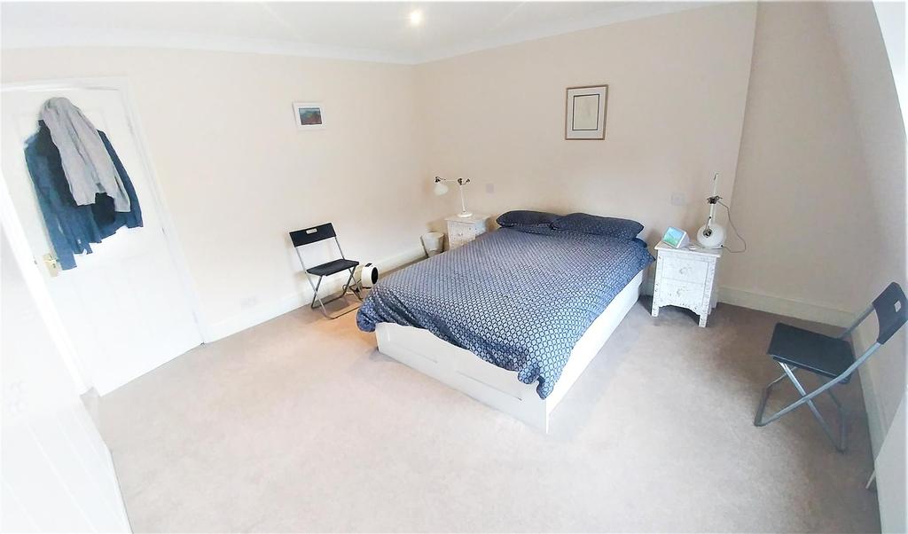 Flask Walk, Hampstead, NW3 2 bed flat - £2,296 pcm (£530 pw)